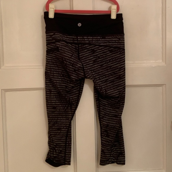 lululemon athletica | Pants & Jumpsuits | Lululemon Print Leggings ...